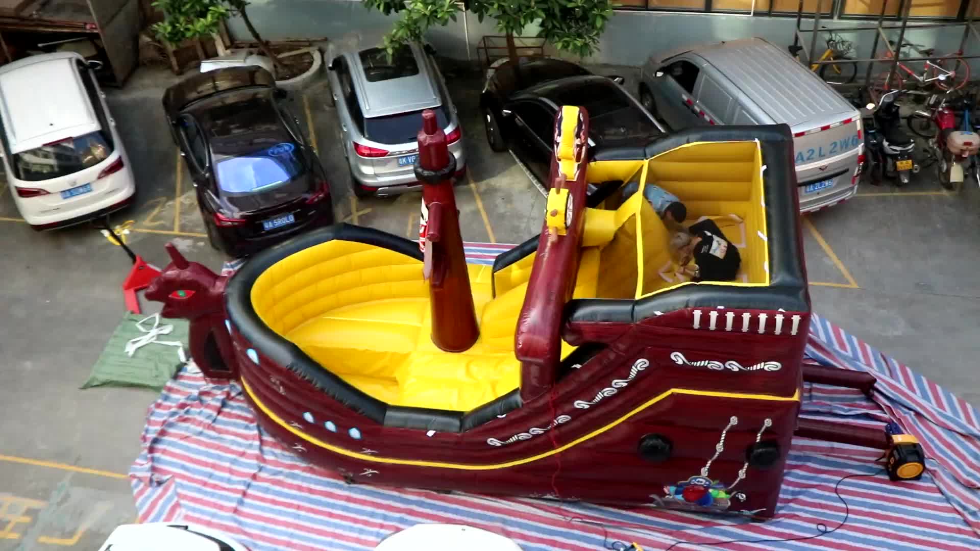 Inflatable Water Slide Jumbo Boat Inflatable Bouncer With Slide ...