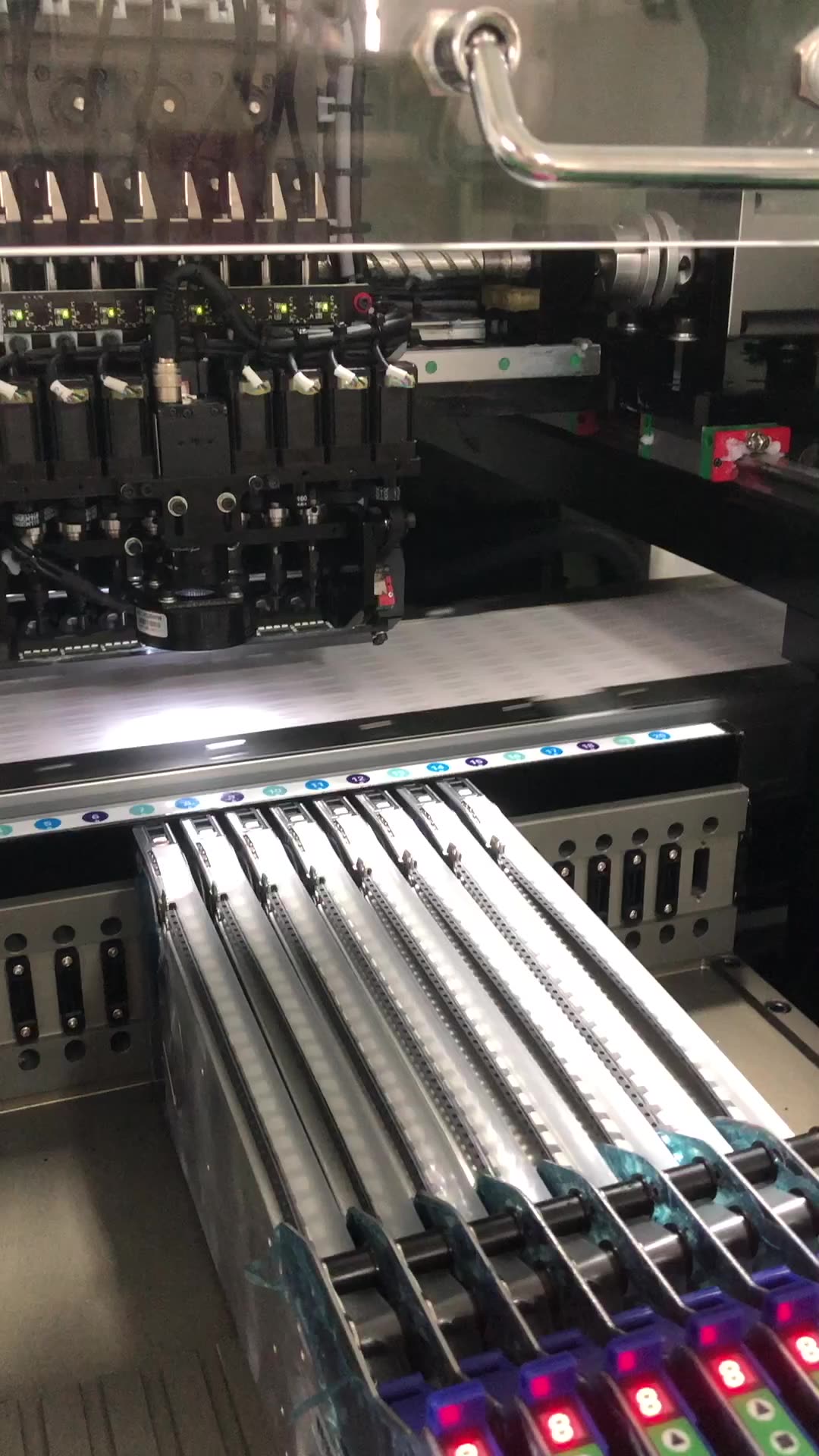 2023 New Smd Led Pcb Smt Assembly Pick And Place Machine With High Speed Pick And Place Machine ...