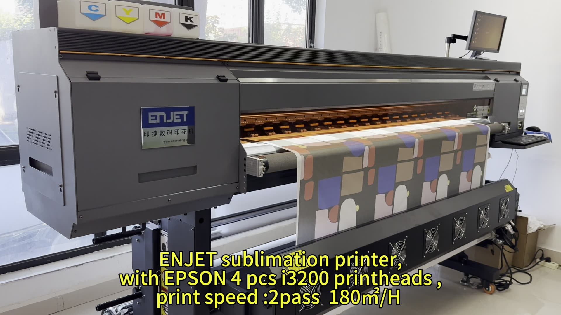 Large Format Digital Sublimation Printer Roll To Roll 4 Heads Printer ...