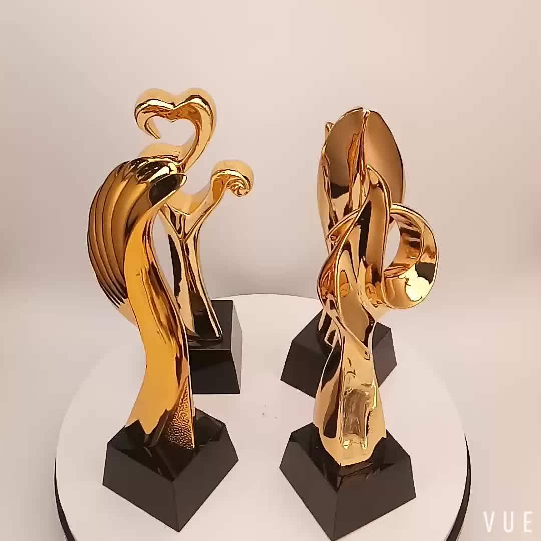 Hot Sell Resin Trophies Bodybuilding Fashion Souvenir Customized Logo ...