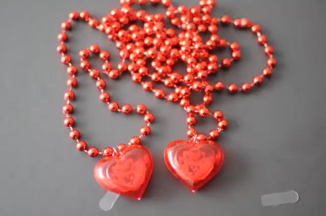 Valentine's Day Custom Led Light Up Heart Necklace Glowing Heart ...