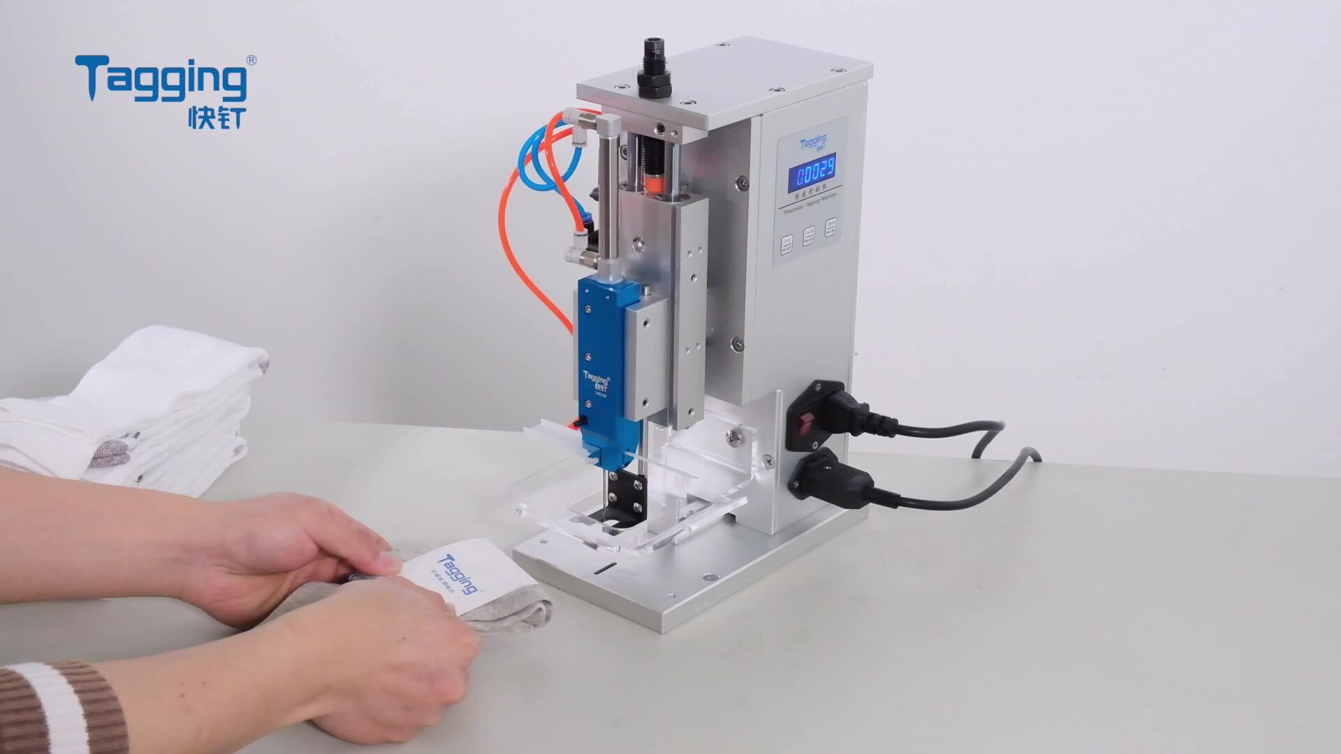 Factory Direct Tm 5209 Tagging Machine For Socks Towels And Toy Tag ...
