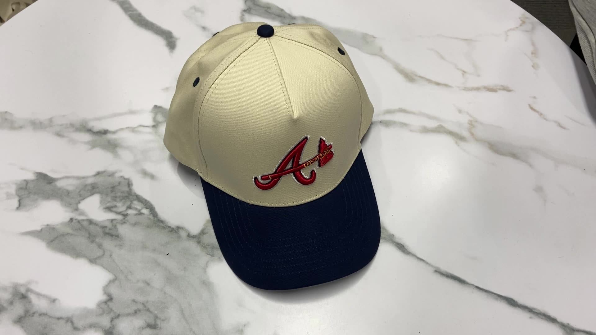 Qianzun Two Tone Vintage Organic Cotton 3d Embroidery Logo Embroidered ...