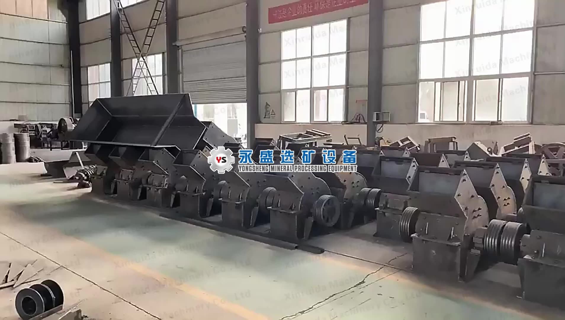 Portable Mini Diesel Engine Hammer Mill Stone Crusher,Small Scale ...