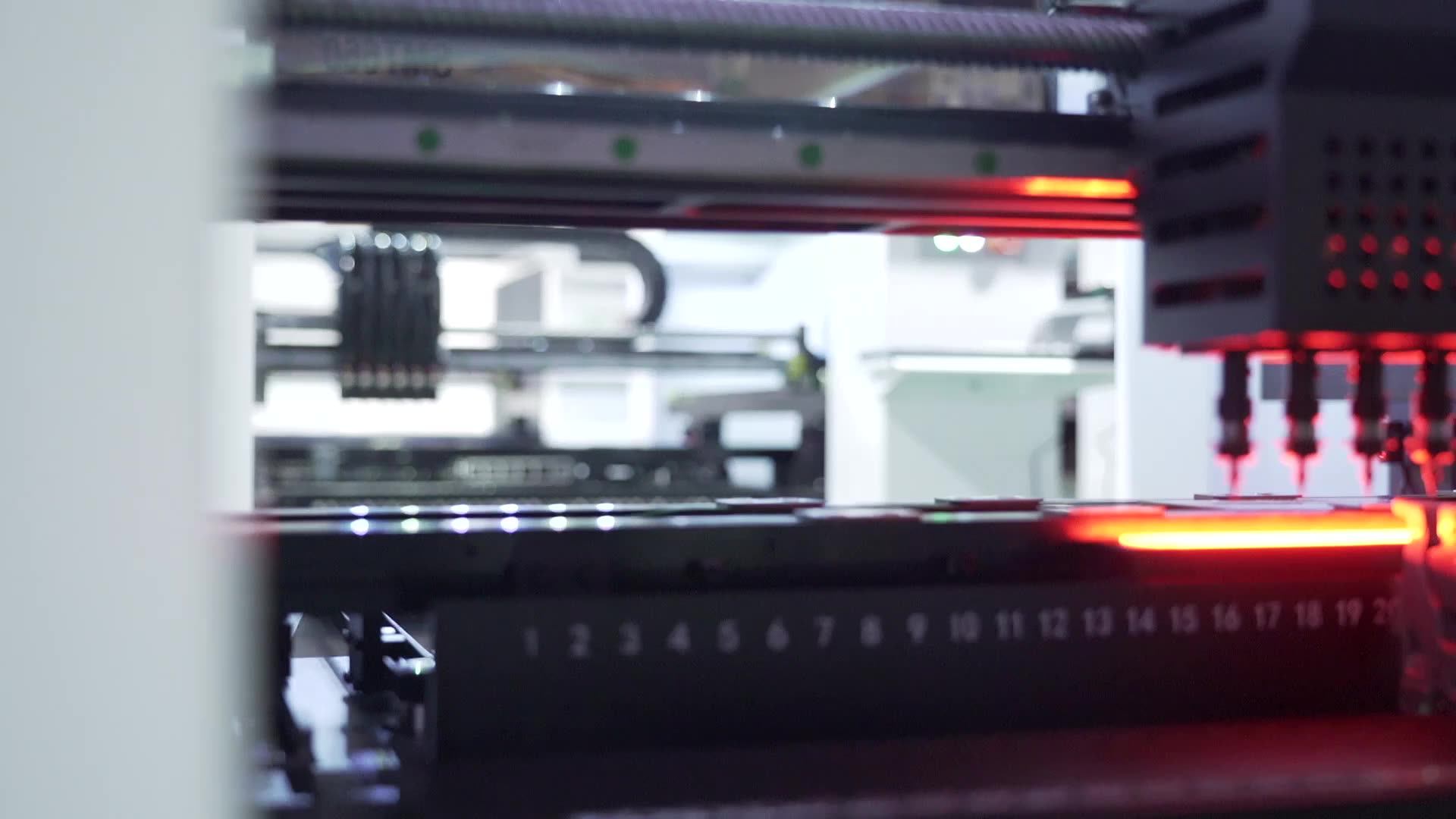 Big Promotion In Eu 6 Heads Smt660 Automatic Recognize Fiducial Mark Smt Machine Pick And Place ...