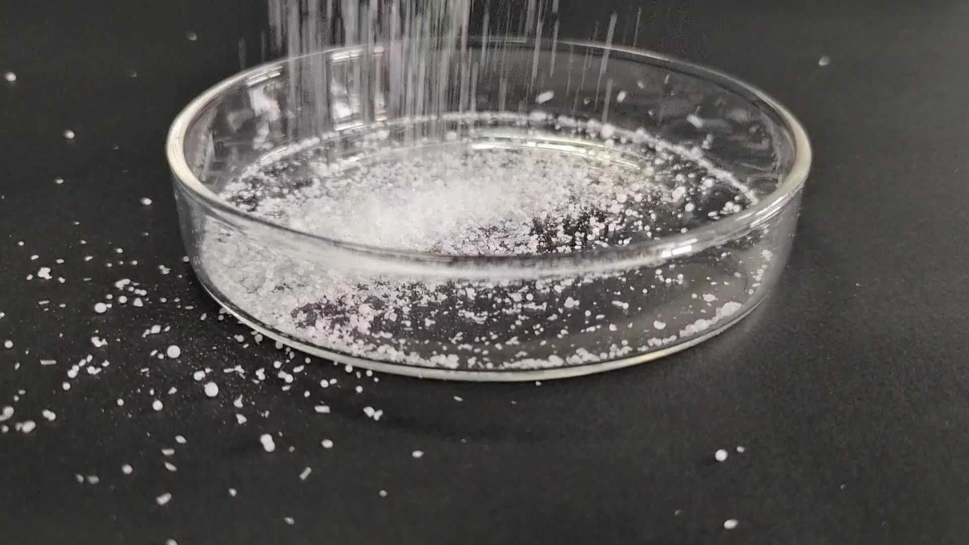 Famous Brands 46% Urea Nitrogen Fertilizer Powder Granular And Prilled ...