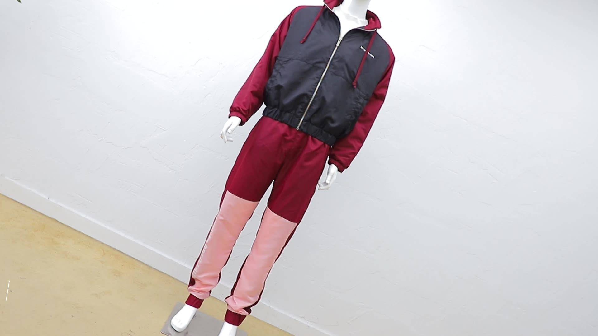 Males Custom Hip Hop Streetwear Sweatpants And Hoodie Set Two Piece Zip ...