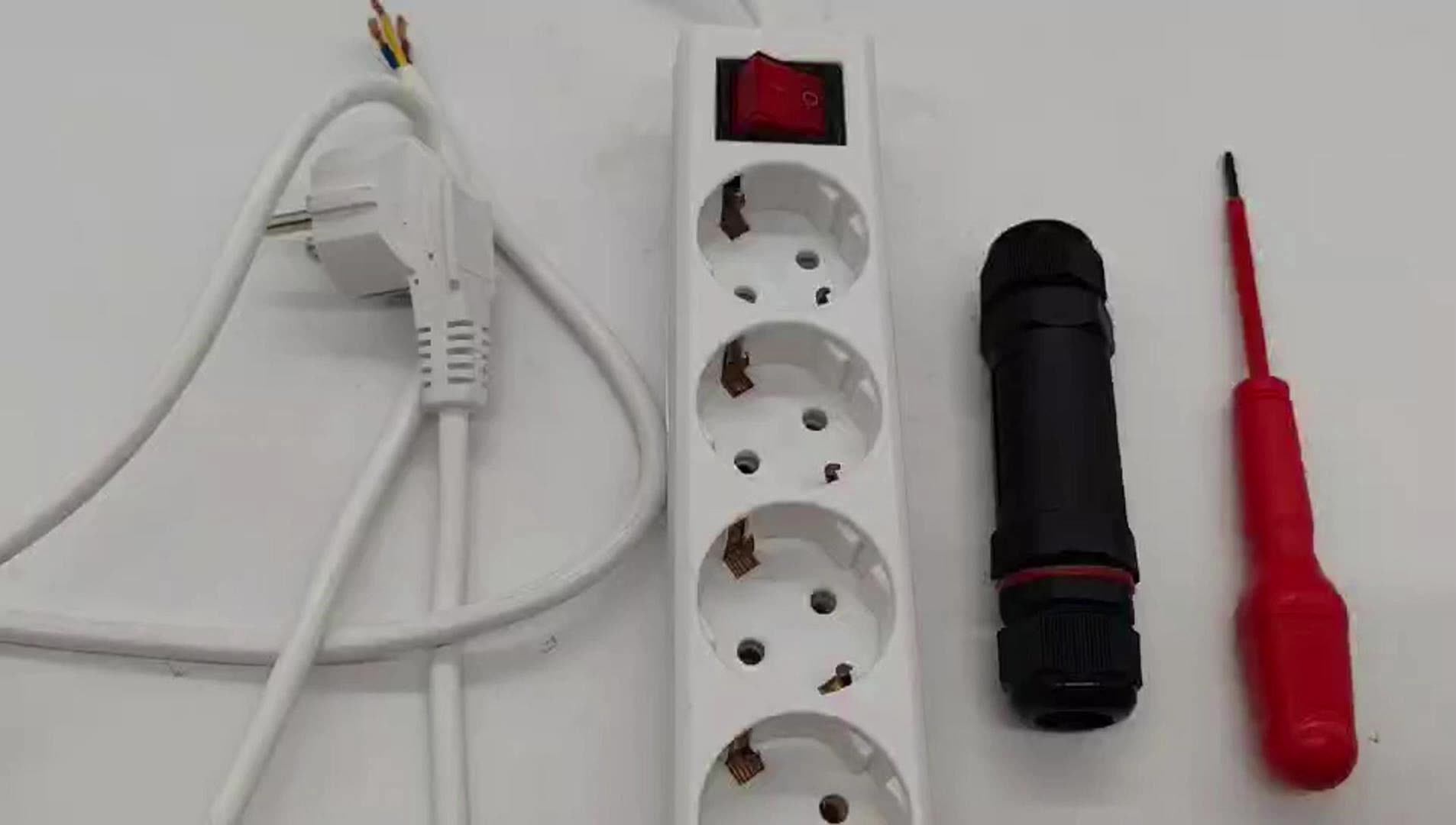 Adaptable Two Way Waterproof Plug In Round Plastic Electrical ...