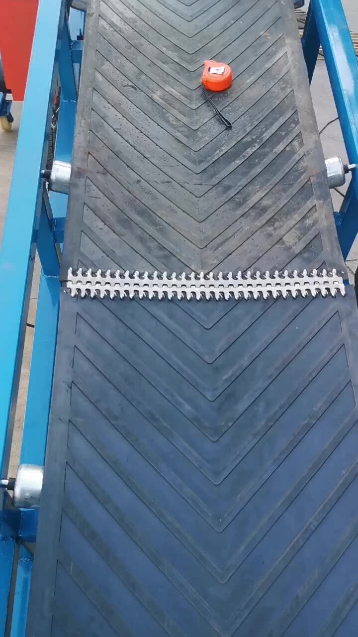 Adjustable Height Portable 30m Rubber Belt Conveyor Equipment For ...