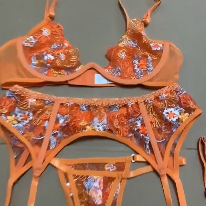 Classical Sheer Lace Floral Bra With G-string Sets Rhinestone Decorate ...