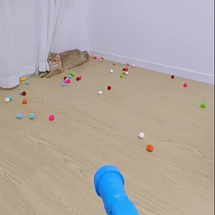 Cat Plush Toy Launching Gun Micro-elastic Soft Fuzzy Cat Toy Balls With ...