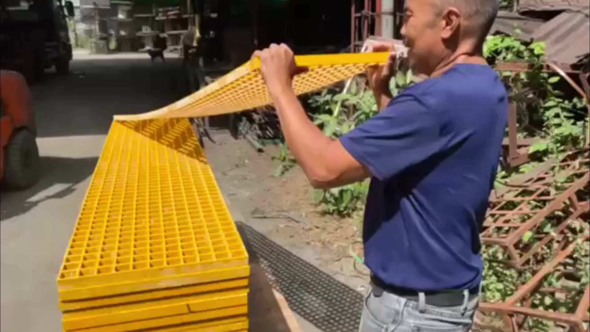 Frp Gratings Fiberglass Reinforced Plastic Fiberglass Mesh Walkway ...