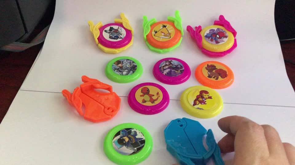 Cartoon Catapult Disc Launcher Plastic Small Toys - Buy Disc Launcher ...