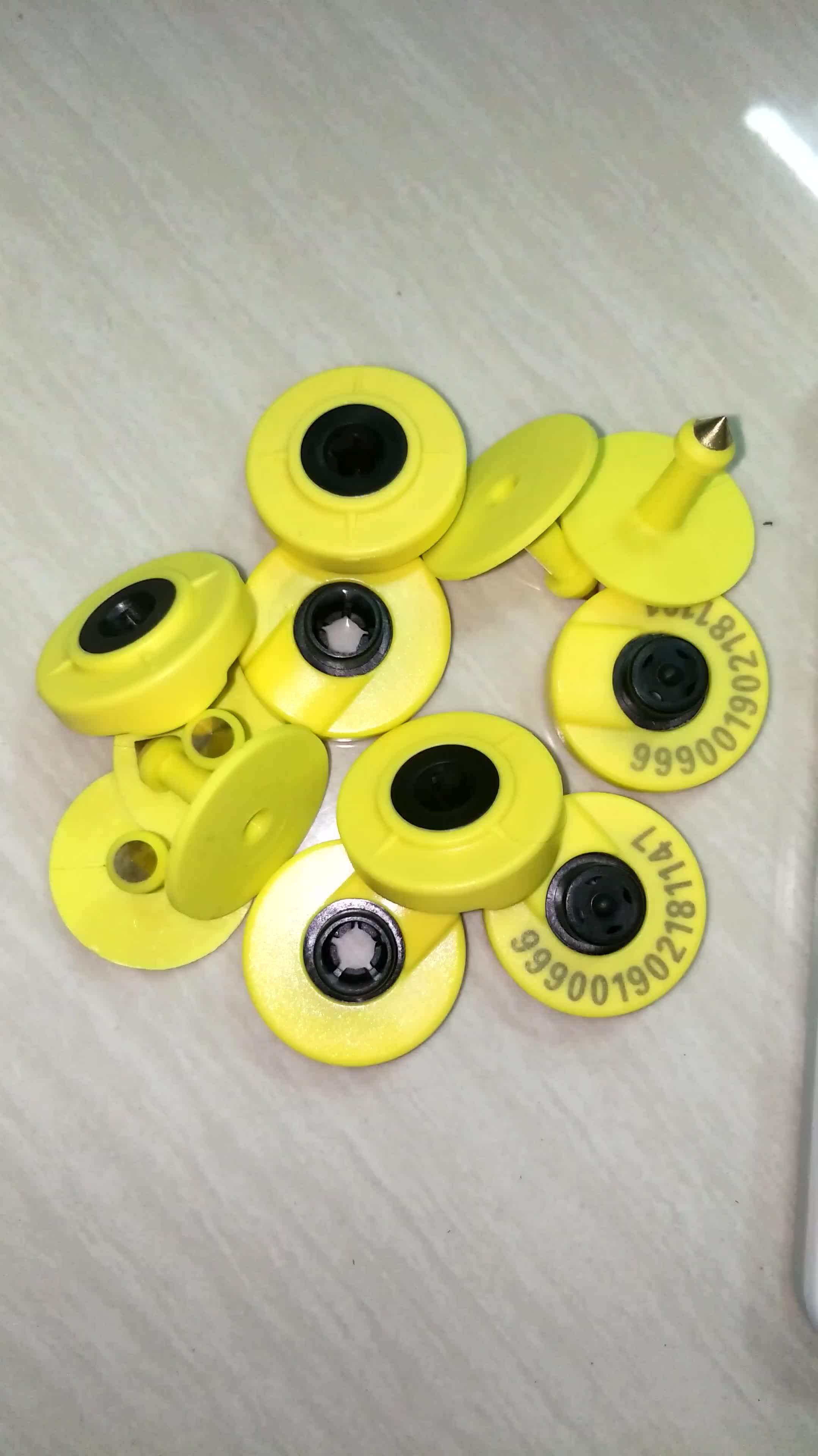 Custom Passive Writable Cattle/cow Rfid Animal Ear Tag - Buy Good ...