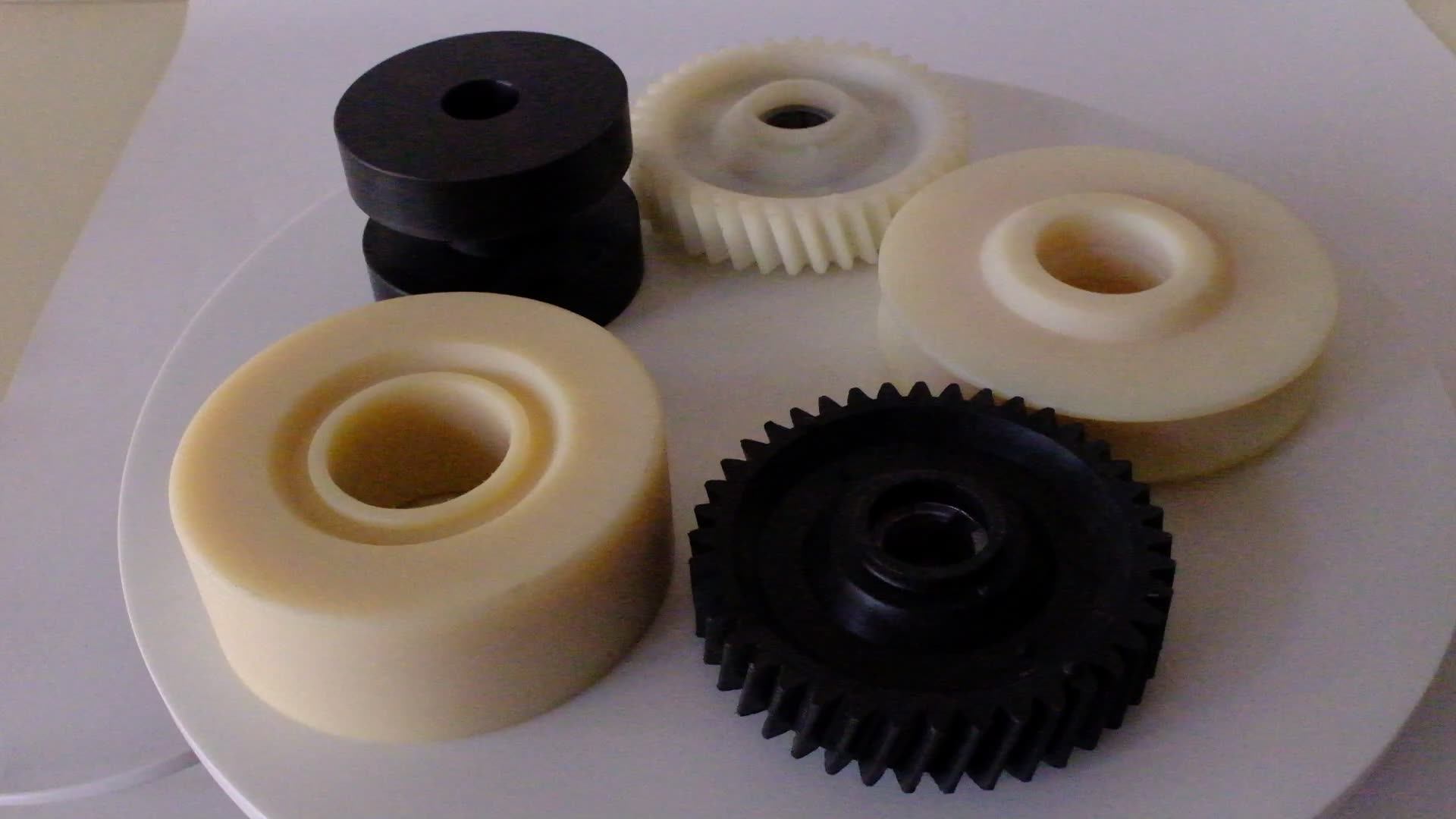 Small Nylon Pulleys - Buy Plastic Nylon Pulleys,Nylon Rope Pulley,Cast ...