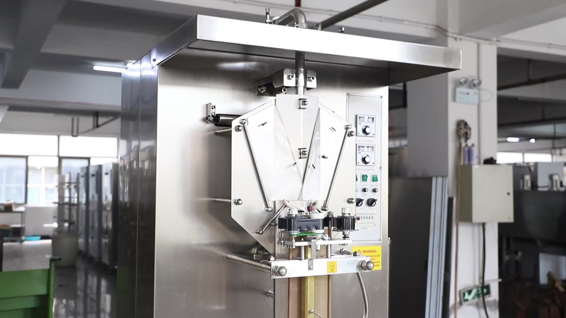 Free Maintenance Automatic Water Pouch Packaging Machine For Liquid ...