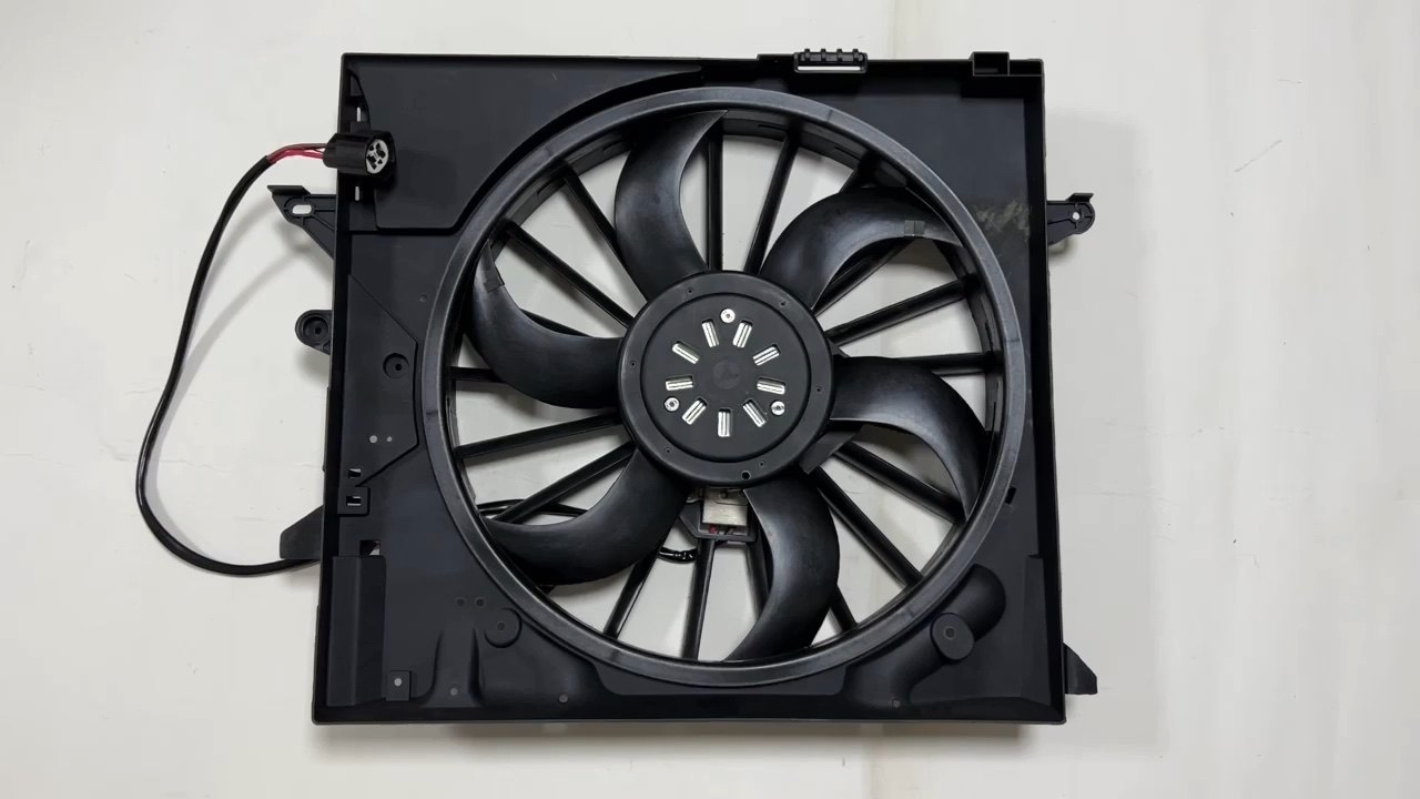 Radiator Fan C2d24144 C2d38737 For Jaguar Xf Xk Xj 3.0sc 5.0sc - Buy ...