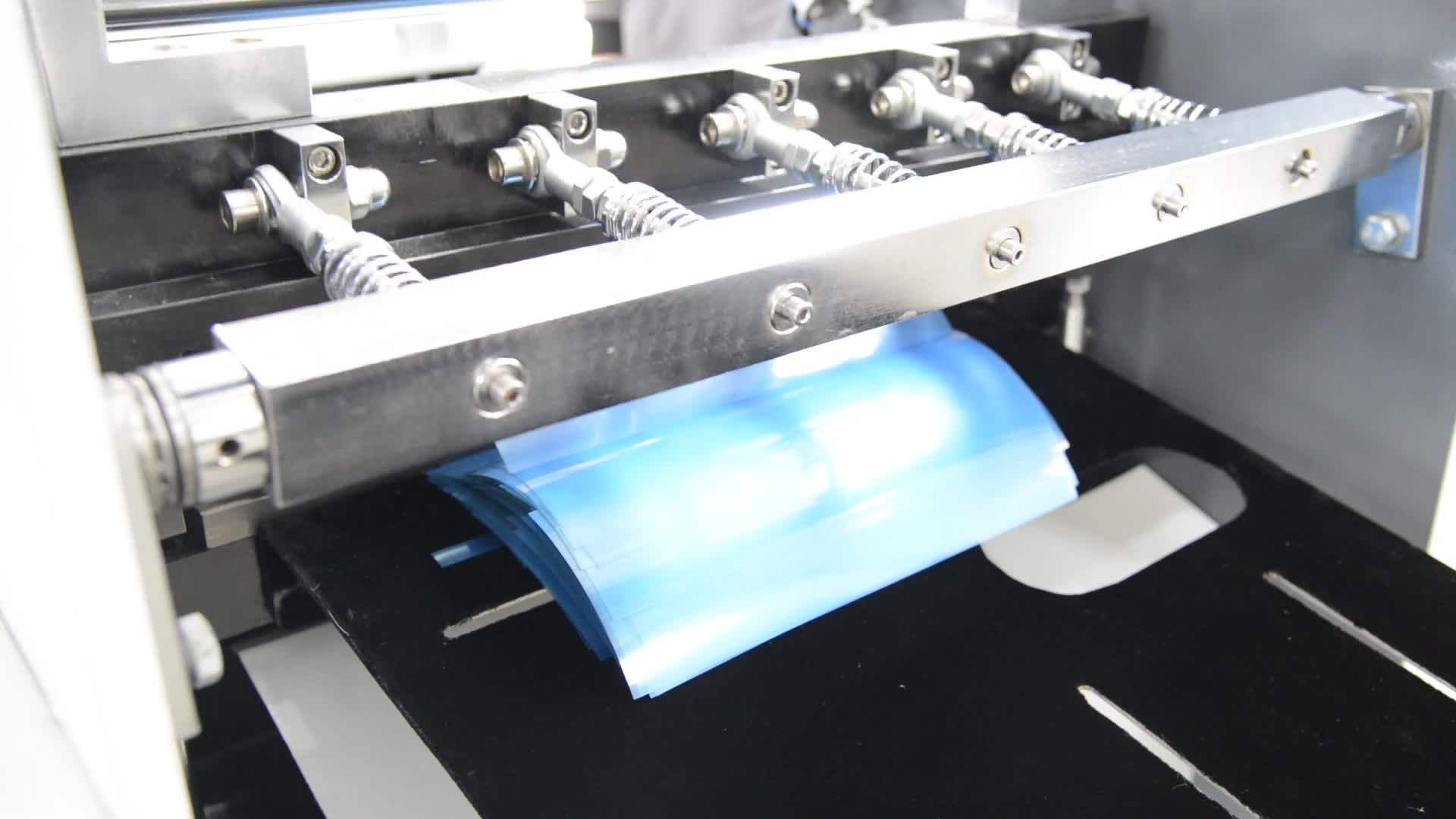 Film Roll To Sheet Cutting Machine,Photosensitive Film Sheeting Machine ...