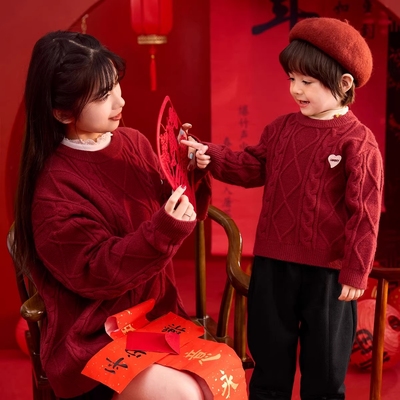 宝宝冬季套头毛衣女童红色衣服
