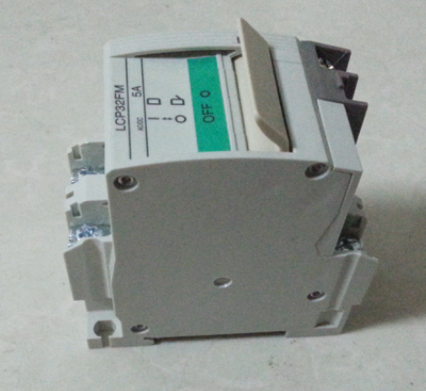 Korea LS power production lsis] LCP32FM 5AX circuit protector