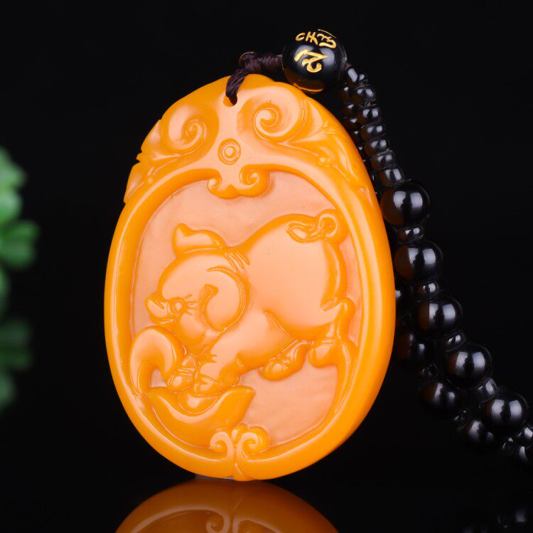 Yellow dragon jade zodiac rat and pig pendant: an exquisite choice to ...