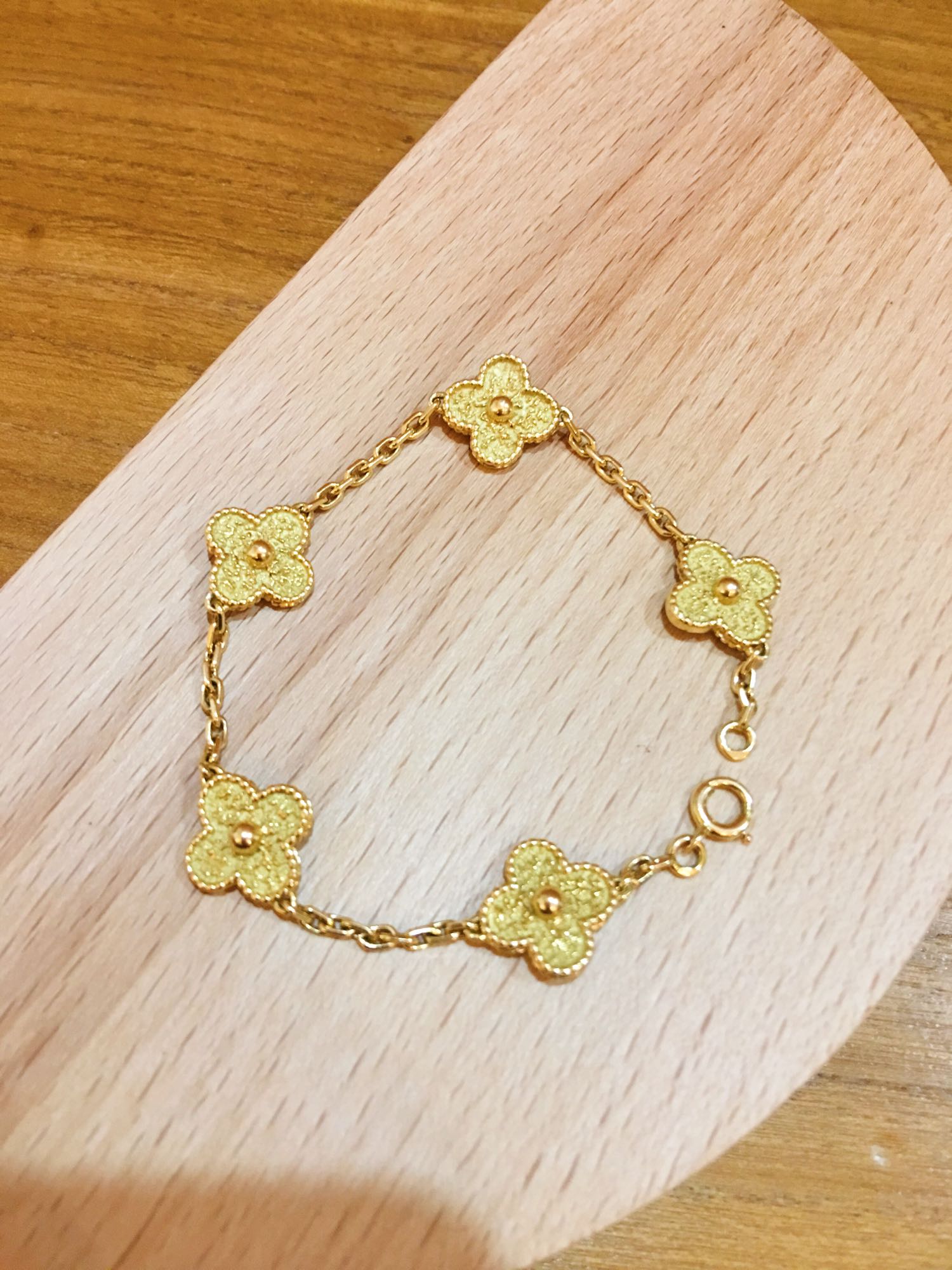 Купить Бижутерия СВУ Ван Клиф & Арпельс Ван клиф&арпельс пять цветов ...