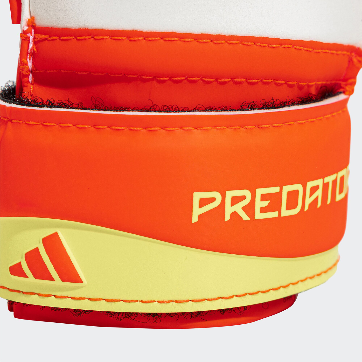 阿迪达斯PRED GL TRN守门员手套：守护球门的最强战甲，你值得拥有！-守门员手套-淘宝好物网