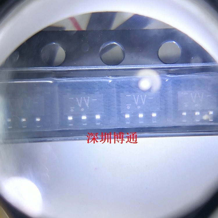 SMD 6-pin chip 84BF32 JWHXJ AD233 AD15 S44K 3L1A H600 AAPK CB631