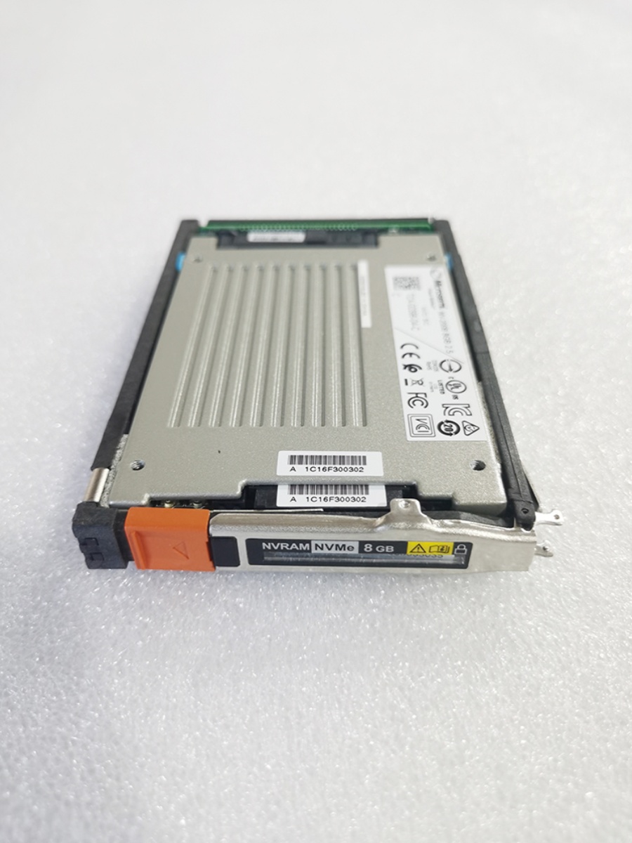 005033035 DELL EMC Powerstore 3000T 8GB SSD 2.5 Cache - kkomputer