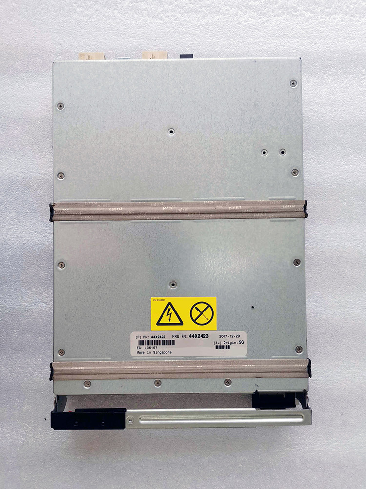 44x2423 44x2422 IBM DS4700 70A Controller - kkomputertech