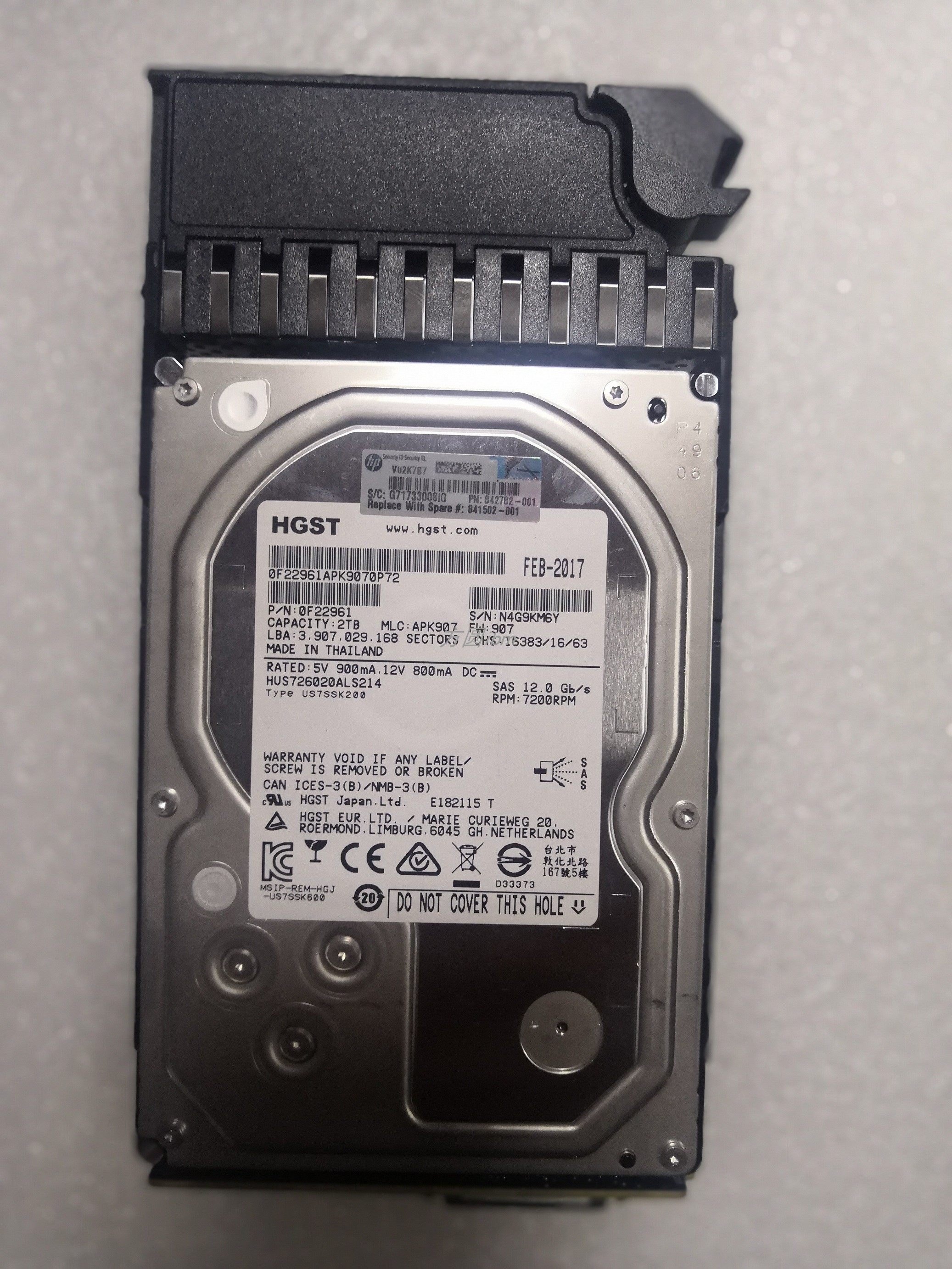 HPE/惠普 2TB 12G SAS 3.5 7.2K 硬盘 841502-001 ST2000NM0045