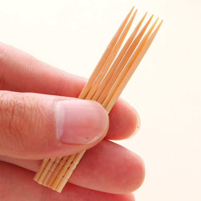 Single head environmentally friendly bamboo toothpick bulk home hotel ...