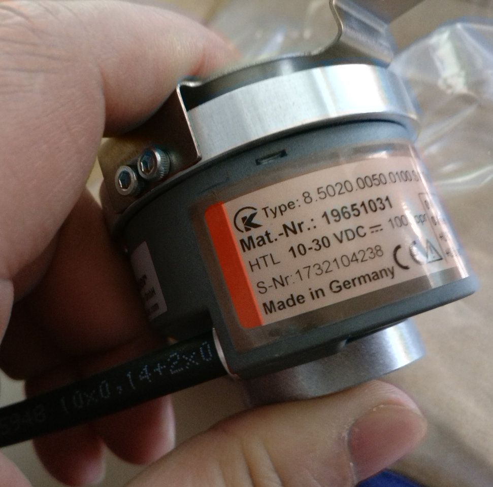 Kubler encoder 8 5020 0050 1024 S110 0015 Spot source channel