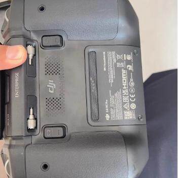 大疆DJI经纬M300 RTK M300系列御3E 3T 3M行业版带屏遥控器：专业级航拍新标杆！-无人机-淘宝好物网
