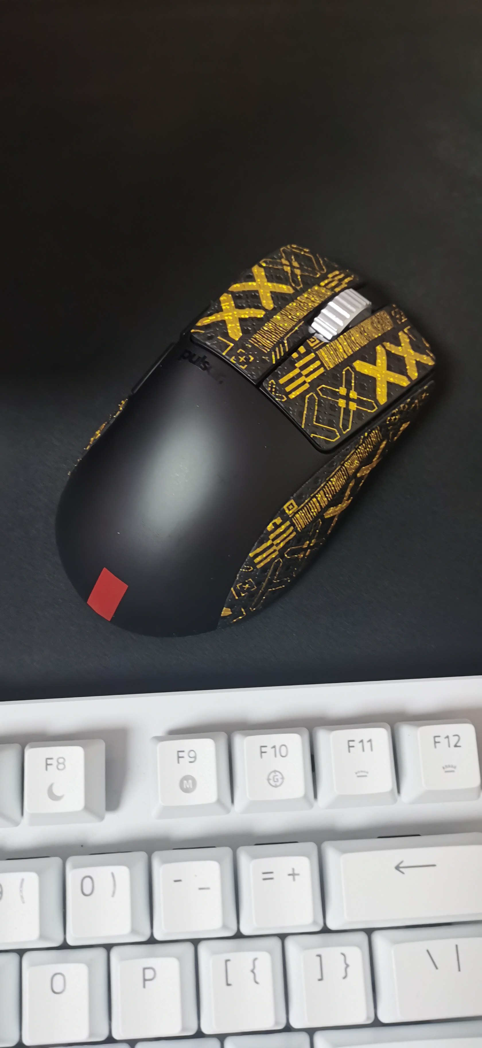 Pulsar派世 X2V3 ES Mini OLED屏电竞游戏鼠标自带8K瓦洛兰特CS评价 - 淘宝网