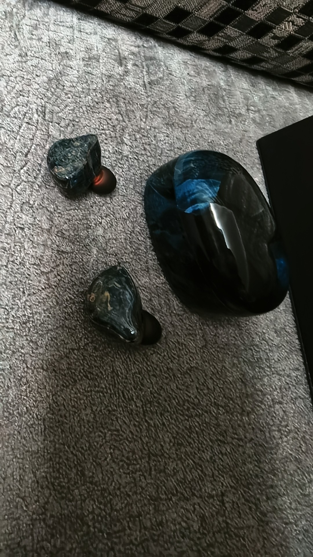 GEEKFLY Legend 6 传说6 单耳2动铁2骨传导2平板TWS蓝牙无线耳机评价 - 淘宝网