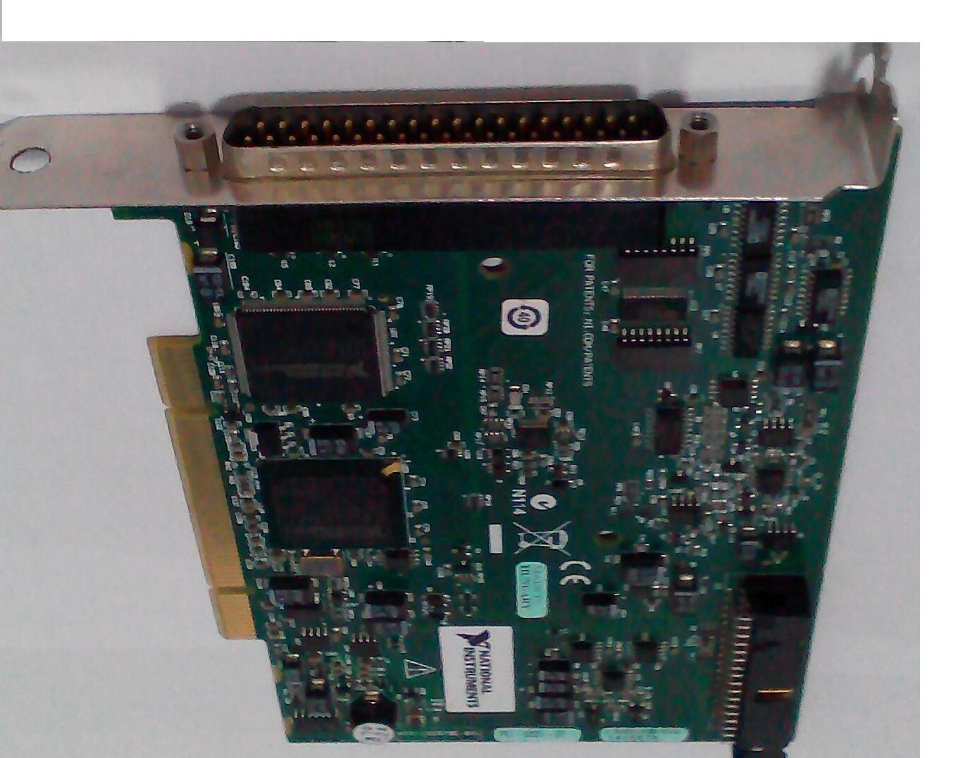 NI PCI-6221 NI 6221 PCI 6221 37pin 多功能数据采集卡