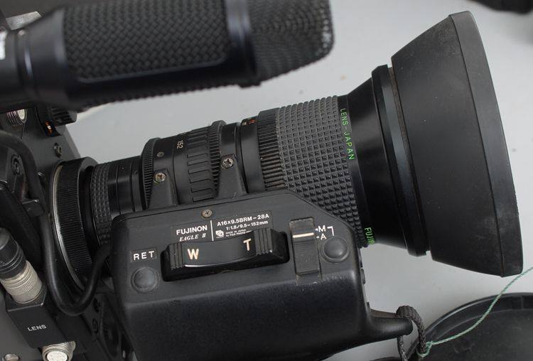 HIFIDIY论坛-广播级摄像机：JVC BR-S411E SVHS模拟磁带、索尼 DSR-1P DV磁带、索尼 MSW-930P ...