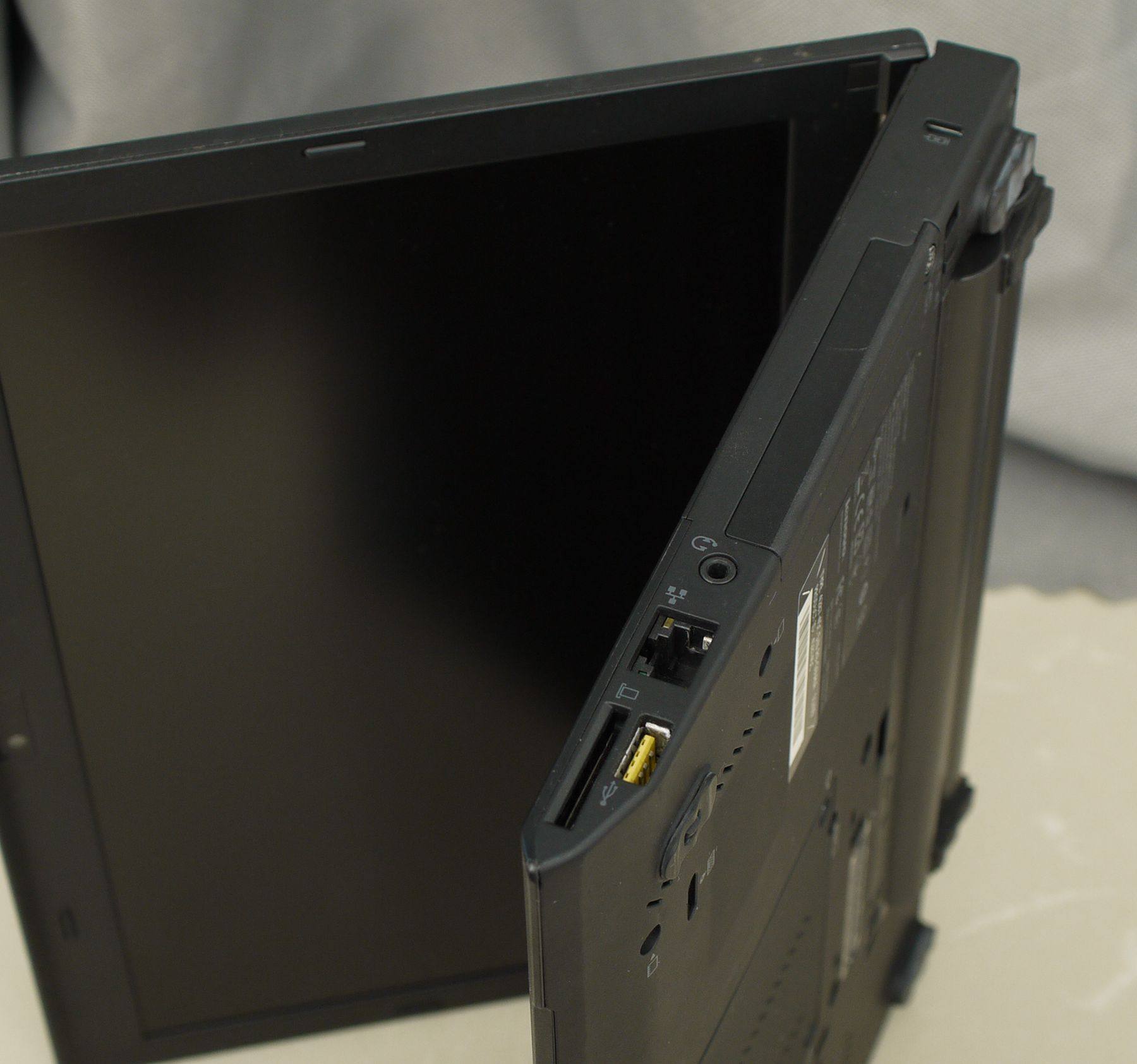 HIFIDIY论坛-舒尔 SVX14 无线领夹式话筒、昆仑 850W 台式机电源、联想 X220 笔记本、嵌入式工控... - Powered ...