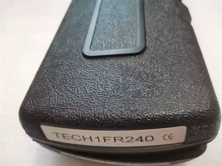 美国铝合金数显扭力扳手 Snap-on可翻转棘轮设计 红色公制TECH1FR240款