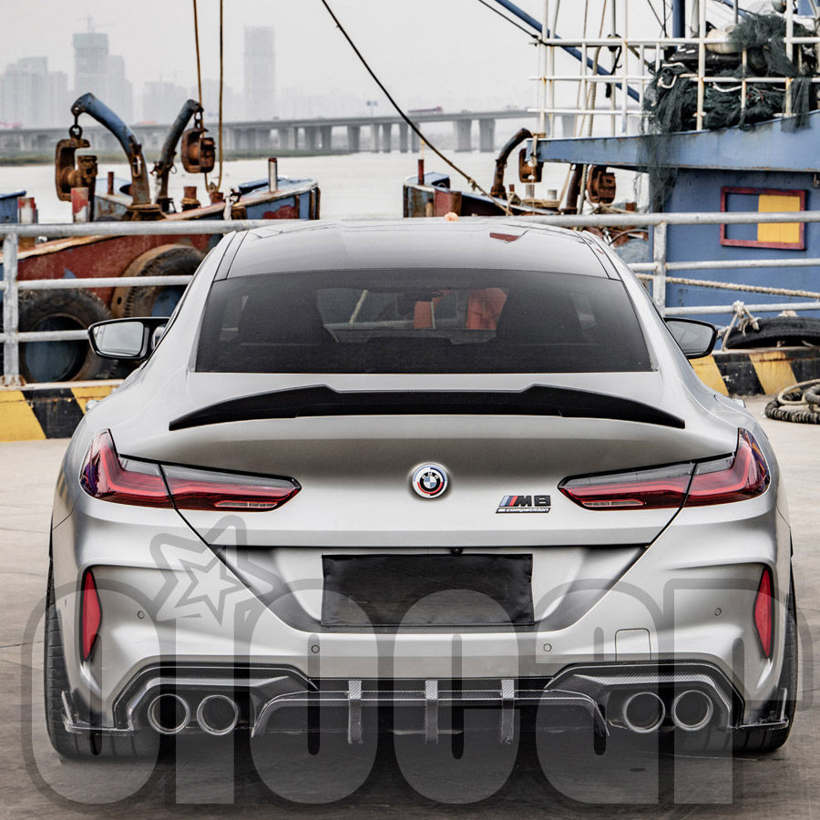 適用於BMW F91 F92 F93 M8專用SOOQOO三片式幹碳纖維後脣 後下巴