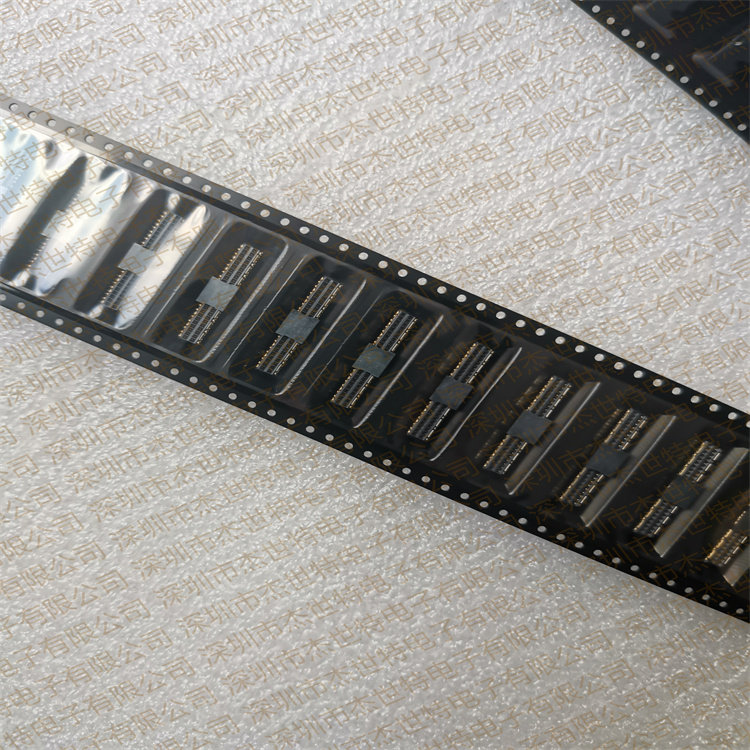 224513德國恩尼ERNI MaxiBridge連接器50針PCB連接器現貨供應