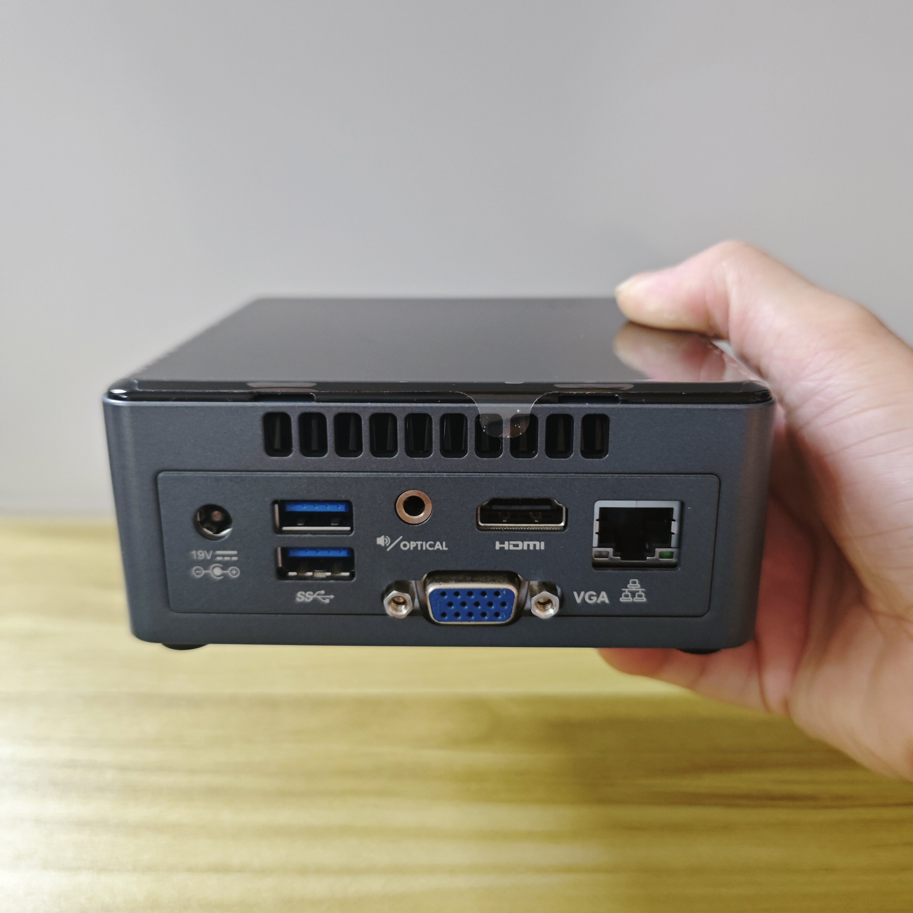 NUC6CAY迷你电脑：小身材大能量，办公娱乐一机搞定！-准系统主机-淘宝好物网