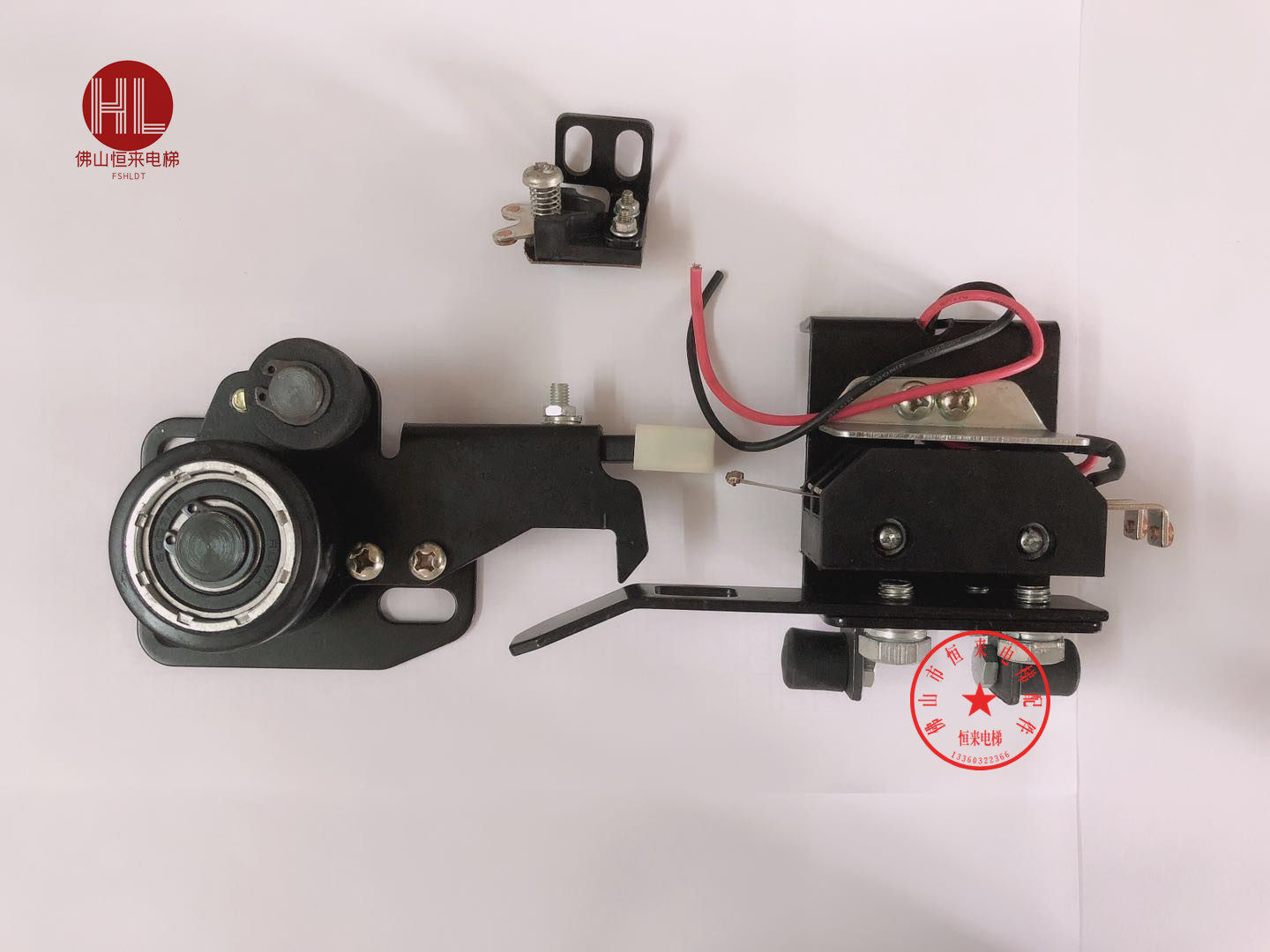 FEL-161A Hook Lock Zhanpeng door lock device roller active rack freight elevator 161 passenger ...