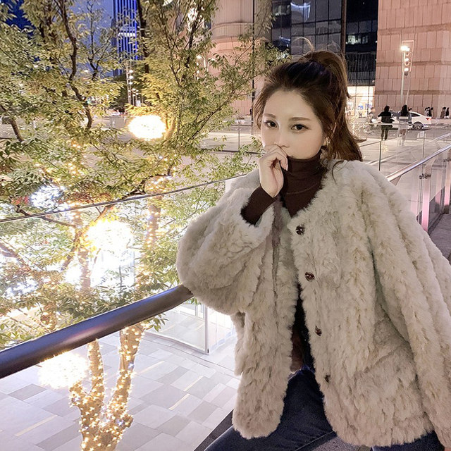 Little incense lamb plug loose outer set female 2023 new autumn and ...