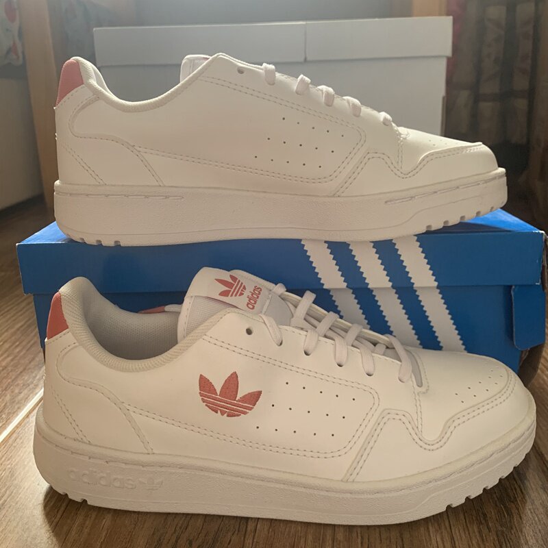 阿迪达斯三叶草女子低帮板鞋FX6473，舒适与时尚并存？👟深度解析-童鞋/青少年鞋-淘宝好物网