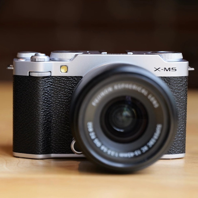 富士X-M5：Vlog神器，美颜小巧，轻便上阵，你的口袋里的摄影大师！-单电微单-淘宝百科网