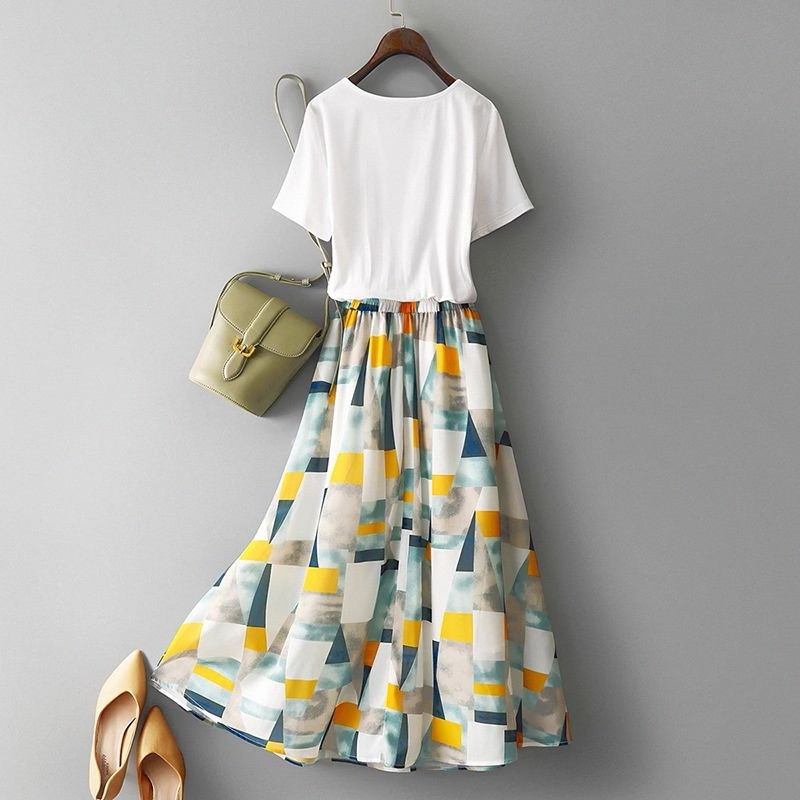 Steam游戏推荐之《Candy Keen》半身裙穿搭攻略_steam游戏_淘宝游戏网