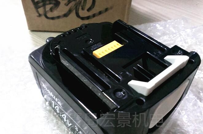 日本makita牧田DC18SD充电器BL1830锂电池18V电池充电器4.0/5.0AH-阿里巴巴