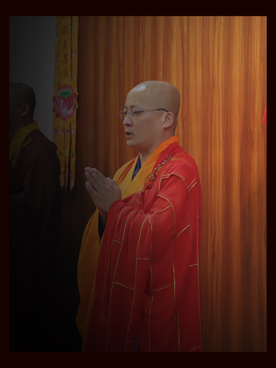 Hetian Yu Qingyu Pendant Void Tibetan Tiger Cow Honmei Buddha Thousand ...